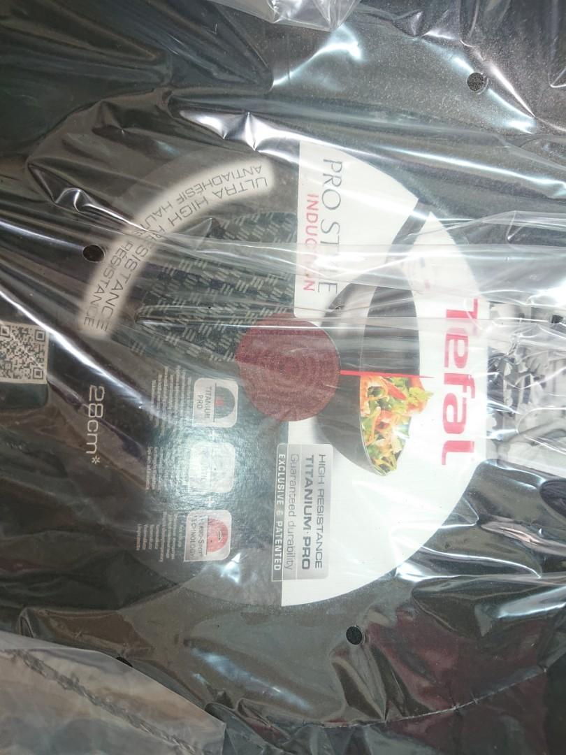 Tefal titanium pro wok pan 28 cm, Furniture & Home Living, Kitchenware ...
