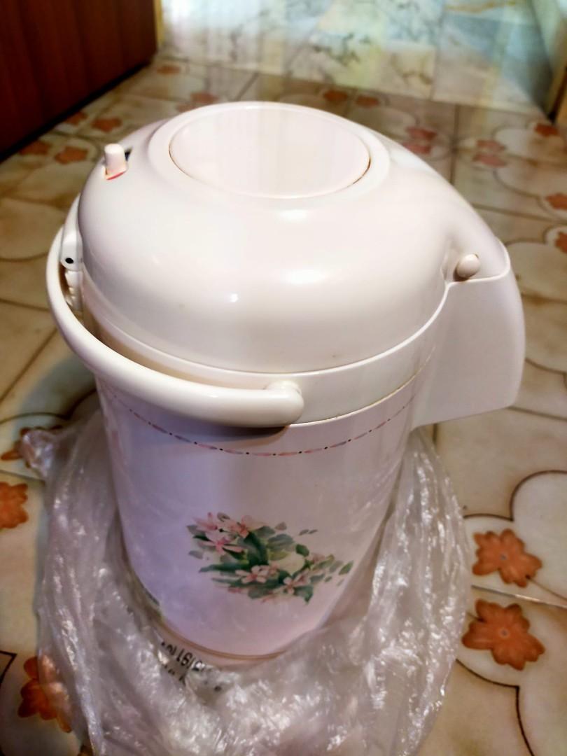 Thermos flask 2.2 liters, TV & Home Appliances, Kitchen Appliances ...