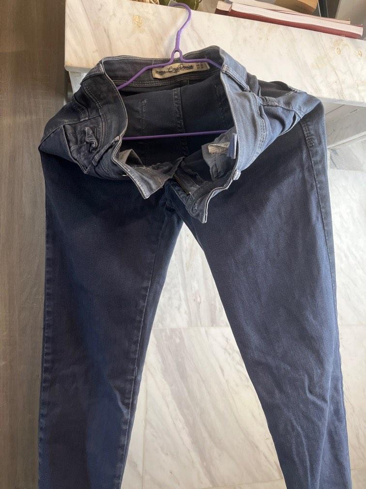 Zara slim core denim EUR 34, Women's Fashion, Bottoms, Jeans & Leggings on Carousell