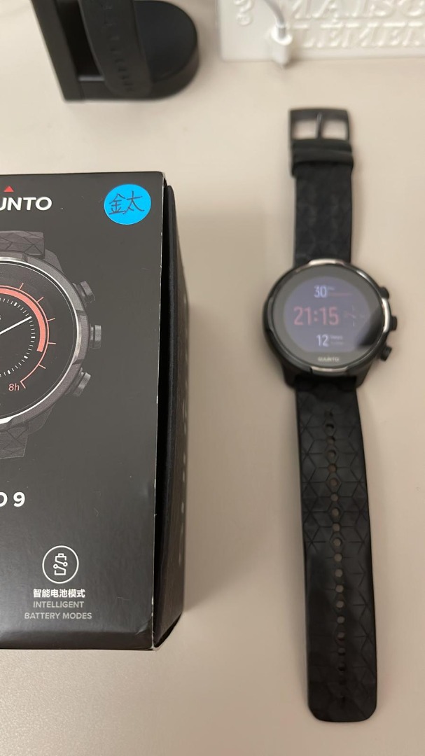 頌拓 Suunto 9 Baro Titanium 鈦合金運動智能手錶 藍寶石水晶錶面, 手提電話, 智能穿戴裝置及智能手錶 - Carousell