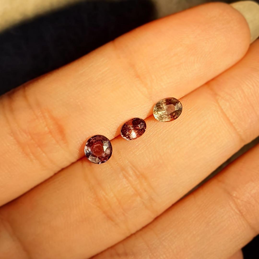 ALEXANDRITE OVAL & ROUND GROUP G287 G288 G289 COLOUR CHANGE ALEXANDRITE ...