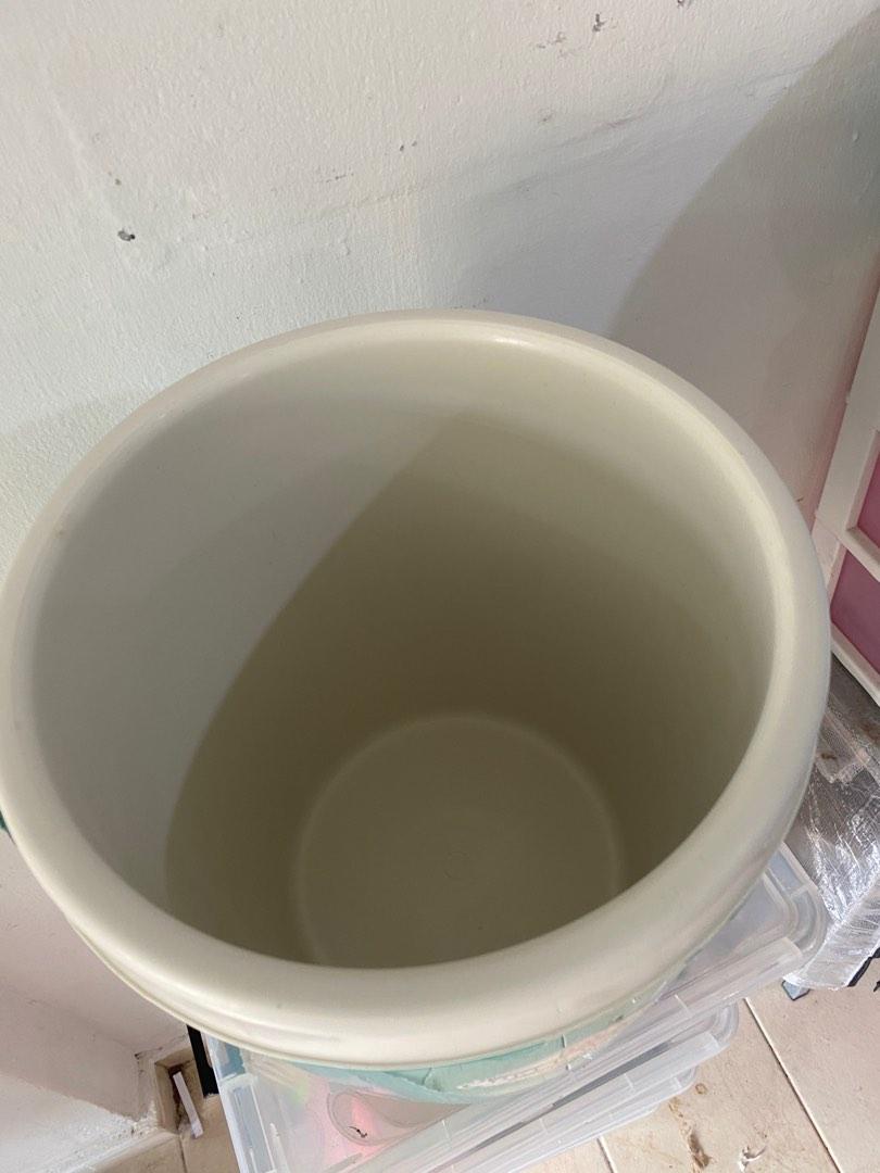 BELL WARE Brand Food warmer with lid, Furniture & Home Living ...