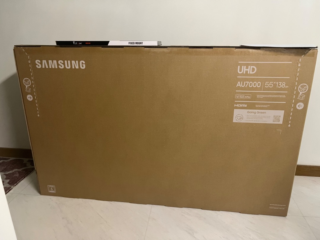 Brand new Samsung 55 inch Led Smart TV with wall mount, TV & Home ...