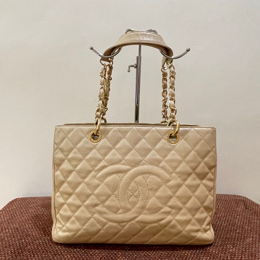Chanel GST, Luxury, Bags & Wallets on Carousell