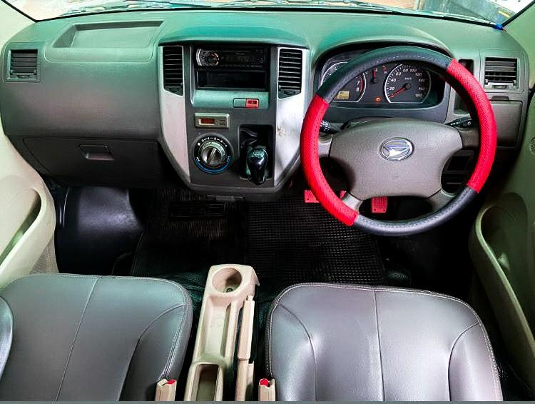 Daihatsu Luxio Type D 1.5 Manual Tahun 2013, Mobil & Motor, Mobil untuk ...