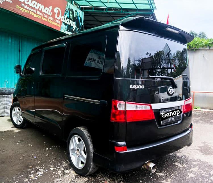 Daihatsu Luxio Type D 1.5 Manual Tahun 2013, Mobil & Motor, Mobil untuk ...