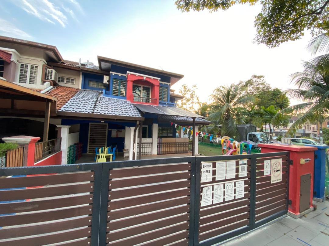 DOUBLE STOREY CORNER LOT, SEKSYEN 7 KOTA DAMANSARA, PETALING JAYA ...