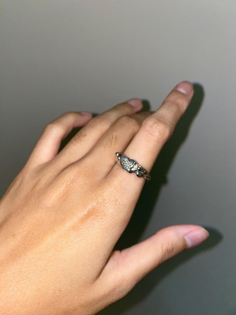 Ebonny Munro Goblin Ring, Women's Fashion, Jewelry & Organisers, Rings ...