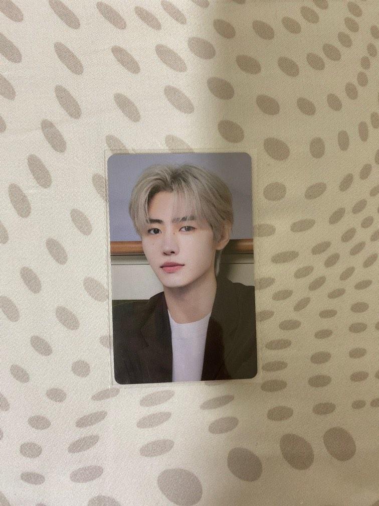 Enhypen Heeseung and Sunghoon Pcs, Hobbies & Toys, Memorabilia ...