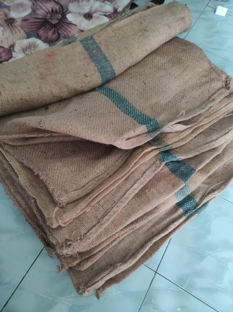 Kain Guni, Everything Else, Others on Carousell