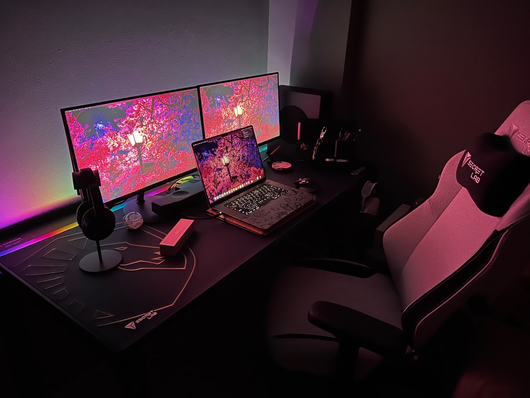 Magnus Table, SecretLab Chair, Prism Monitors, Creative Katana Speaker ...