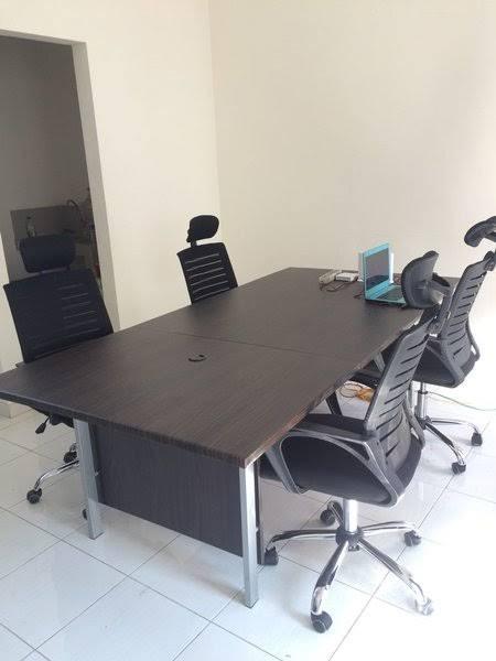 Meja Meeting Orbitren OSM-2400 Walnut, Perabotan Rumah di Carousell