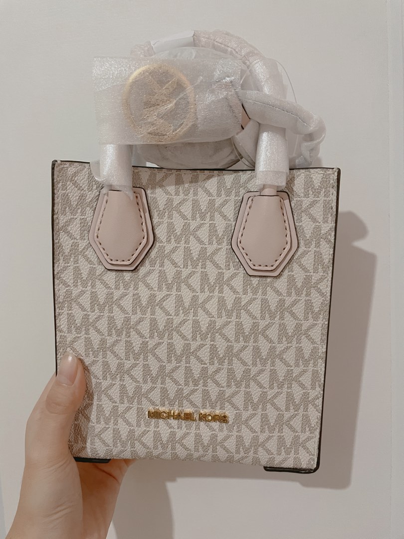 Michael Kors mini Mercer MK琴譜包, 名牌精品, 精品包與皮夾在旋轉拍賣