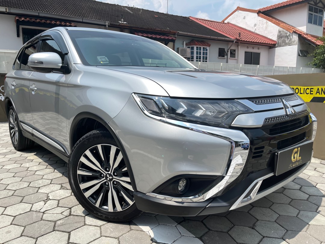 Mitsubishi Outlander 2.0 CVT Classic 7-Seater (A), Cars, Used Cars on ...