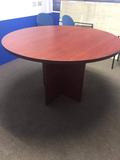 Round Shape Conference Table * Office Furniture and Partition ...