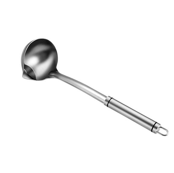 SG Stock 304 Stainless Steel Soup Oil Filter Ladle Spoon Oil Scoop ...