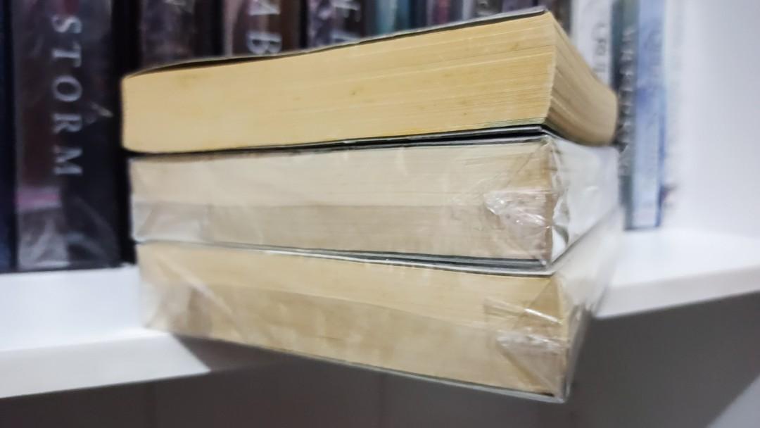 The Legend Trilogy by Marie Lu (Legend, Prodigy, Champion), Hobbies ...