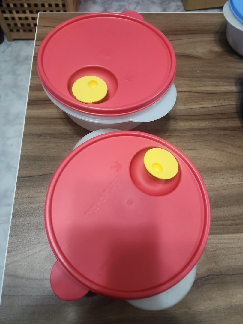Tupperware container (1.5l & 1l), Furniture & Home Living, Kitchenware ...