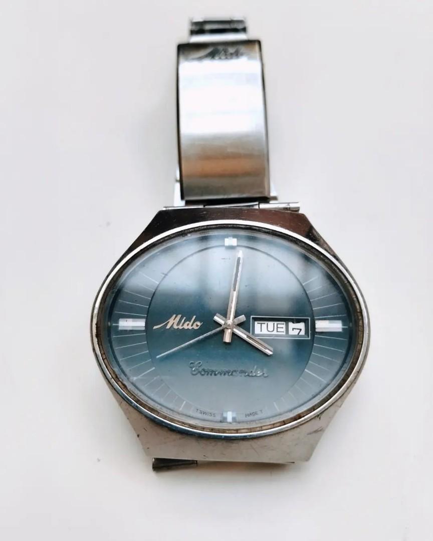 Vintage 1970s Mido Commander Automatic Watch Model 1689 with steel ...