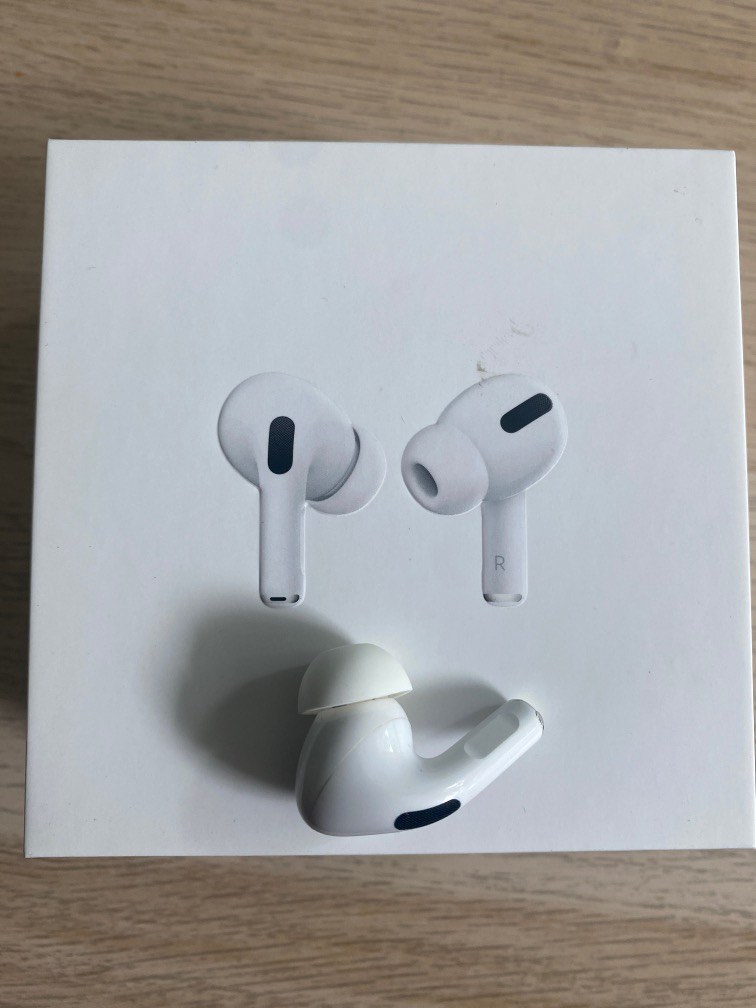 Apple Airpod Pro Right only, Audio, Earphones on Carousell