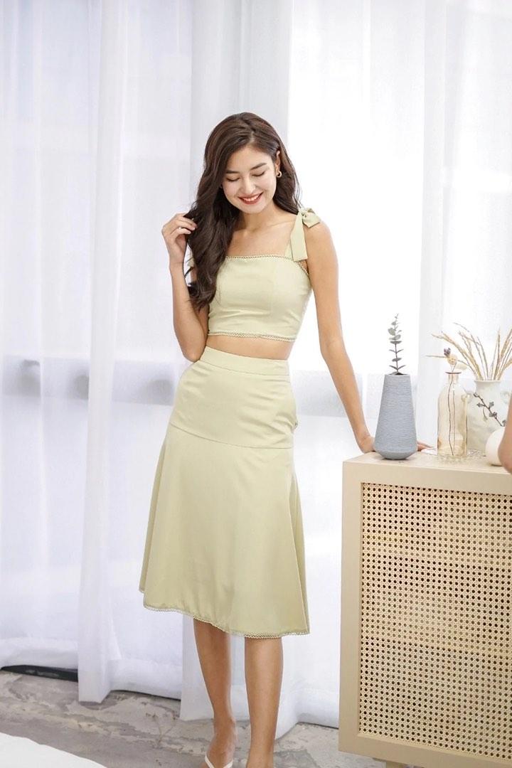 BNWT NEONMELLO FRANCESCA Set, Women's Fashion, Dresses & Sets, Sets or ...