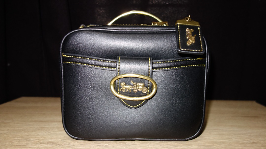 COACH RILEY Lunchbox Bag Black (Used Once), Luxury, Bags & Wallets on ...
