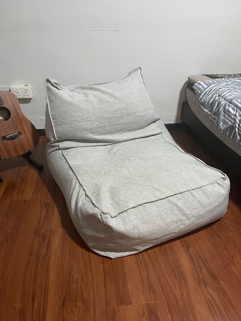 Cozy Bean Bag, Furniture & Home Living, Furniture, Sofas on Carousell