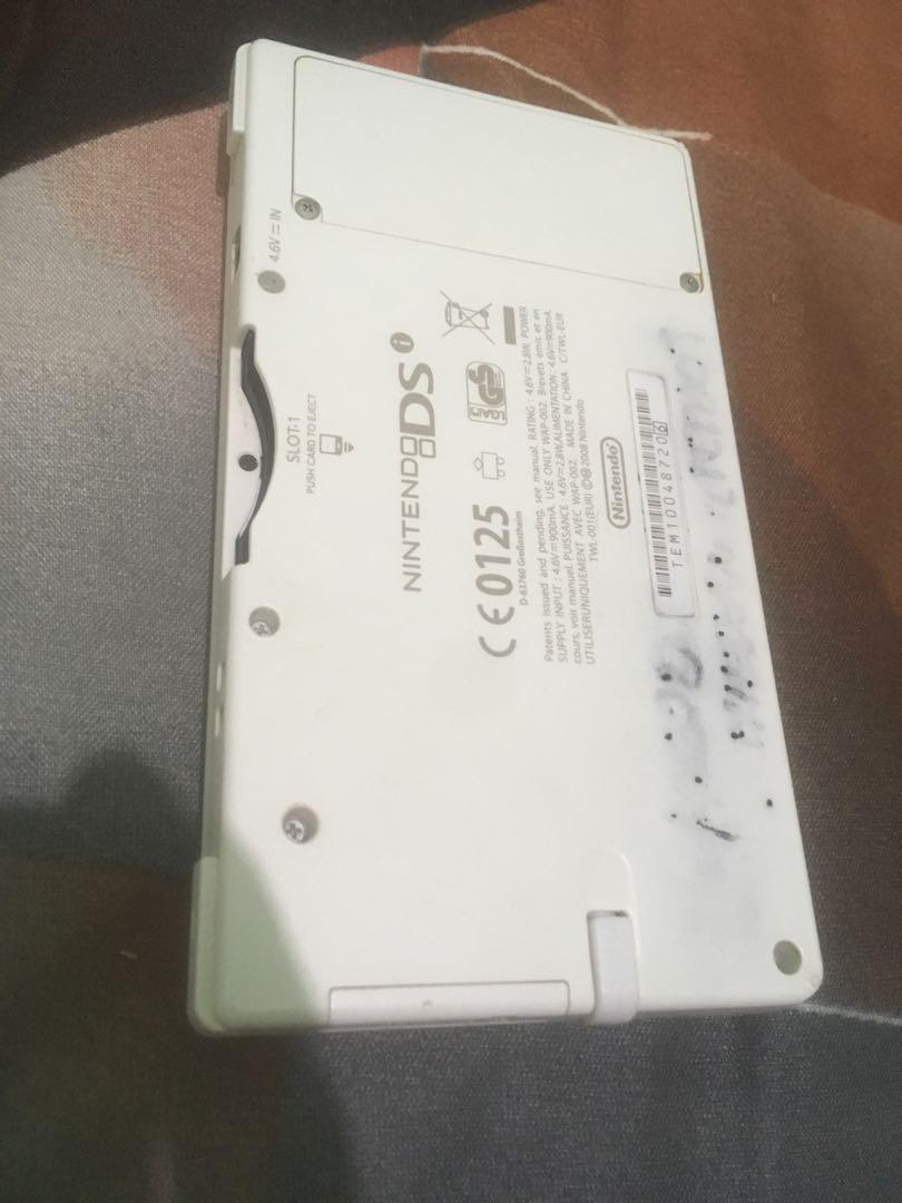 Dsi black & white has pentel markings on front and back of the unit ...