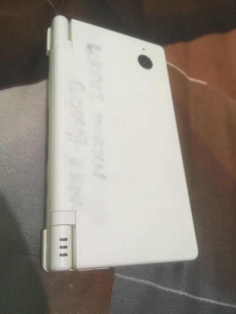 Dsi black & white has pentel markings on front and back of the unit ...