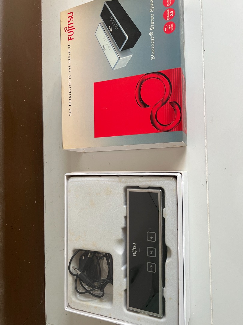 Fujitsu Bluetooth Speaker, Free Items on Carousell