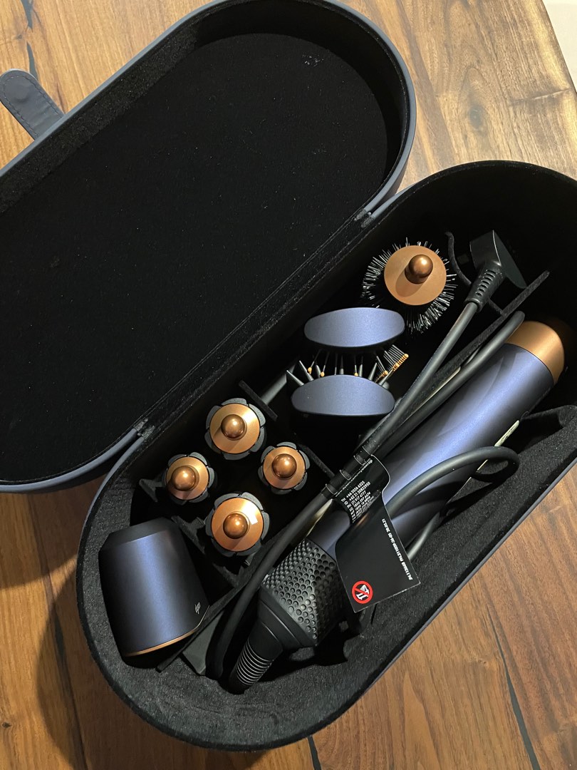 Full Set Dyson Airwrap with Travel Case and Box, Beauty & Personal Care ...
