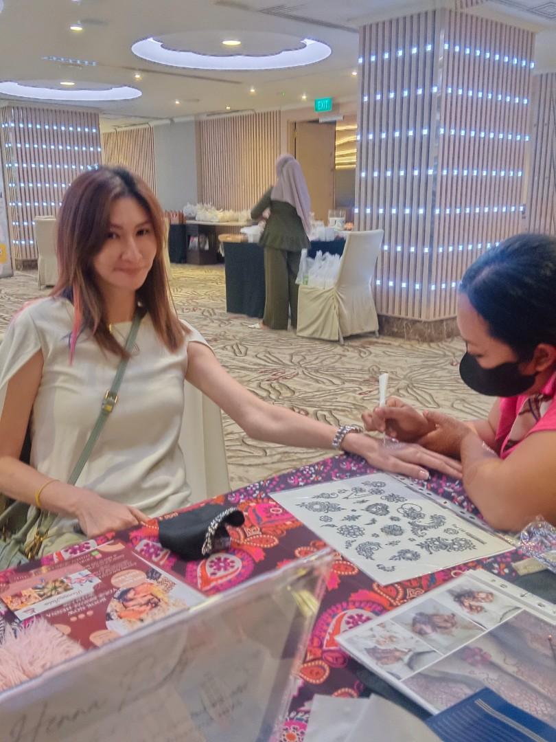 Henna Booth, Beauty & Personal Care, Hands & Nails on Carousell