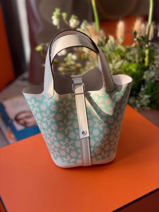Hermes Micro Picotin 14 Lucky Daisy Nata, 名牌, 手袋及銀包 - Carousell