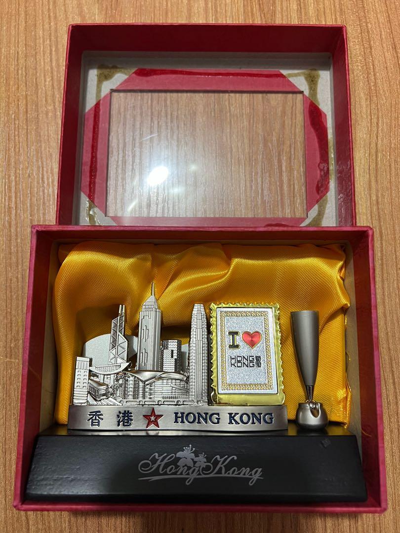 香港旅遊紀念品卡片座禮盒Hong Kong souvenir name card holder with gift box, 其他, 其他 ...
