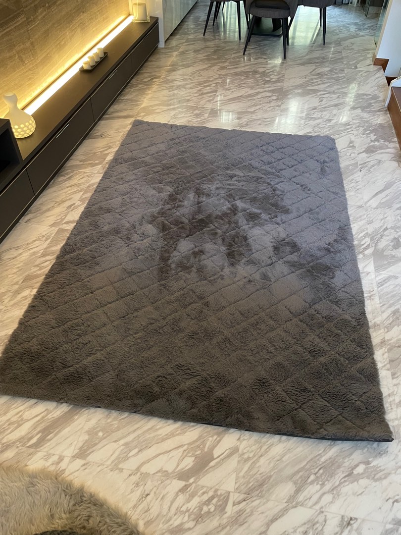 Hooga Grey Rug / Carpet, Furniture & Home Living, Home Decor, Carpets ...