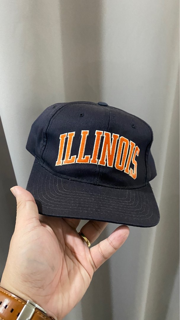 ILLINOIS ARCH, Men's Fashion, Watches & Accessories, Caps & Hats on Carousell