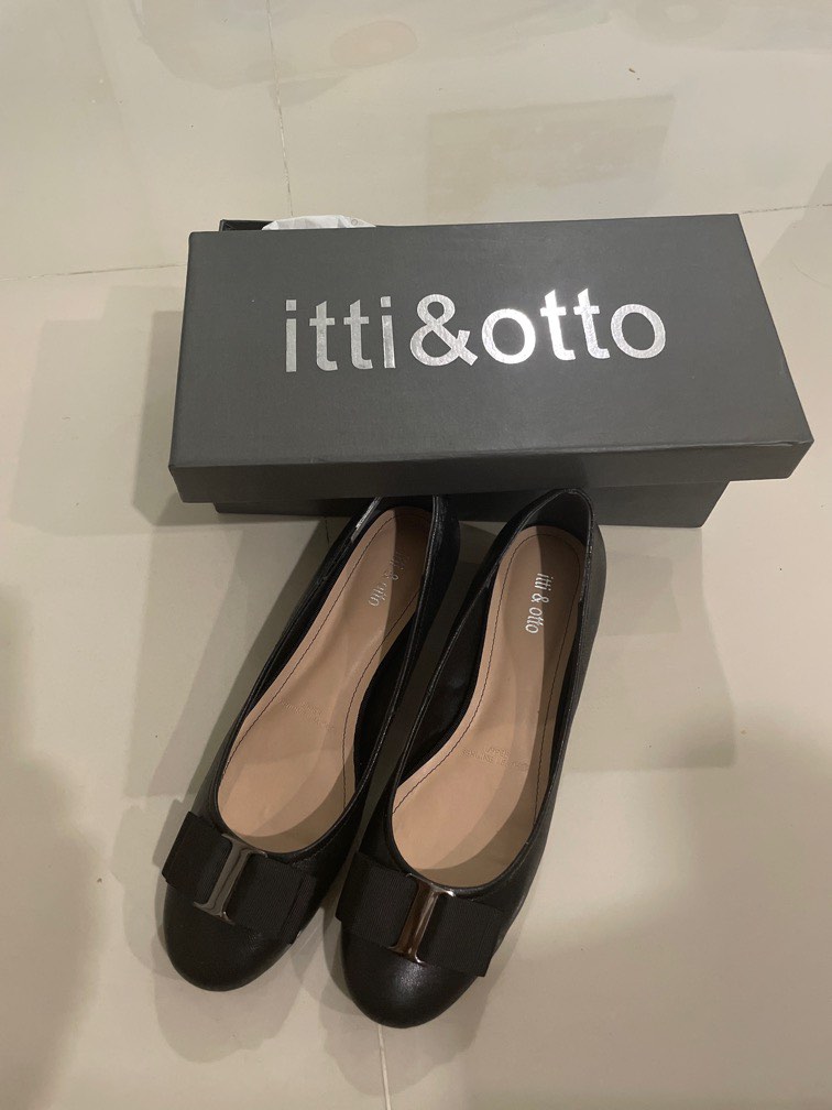 itti & otto Black pumps, Women's Fashion, Footwear, Heels on Carousell