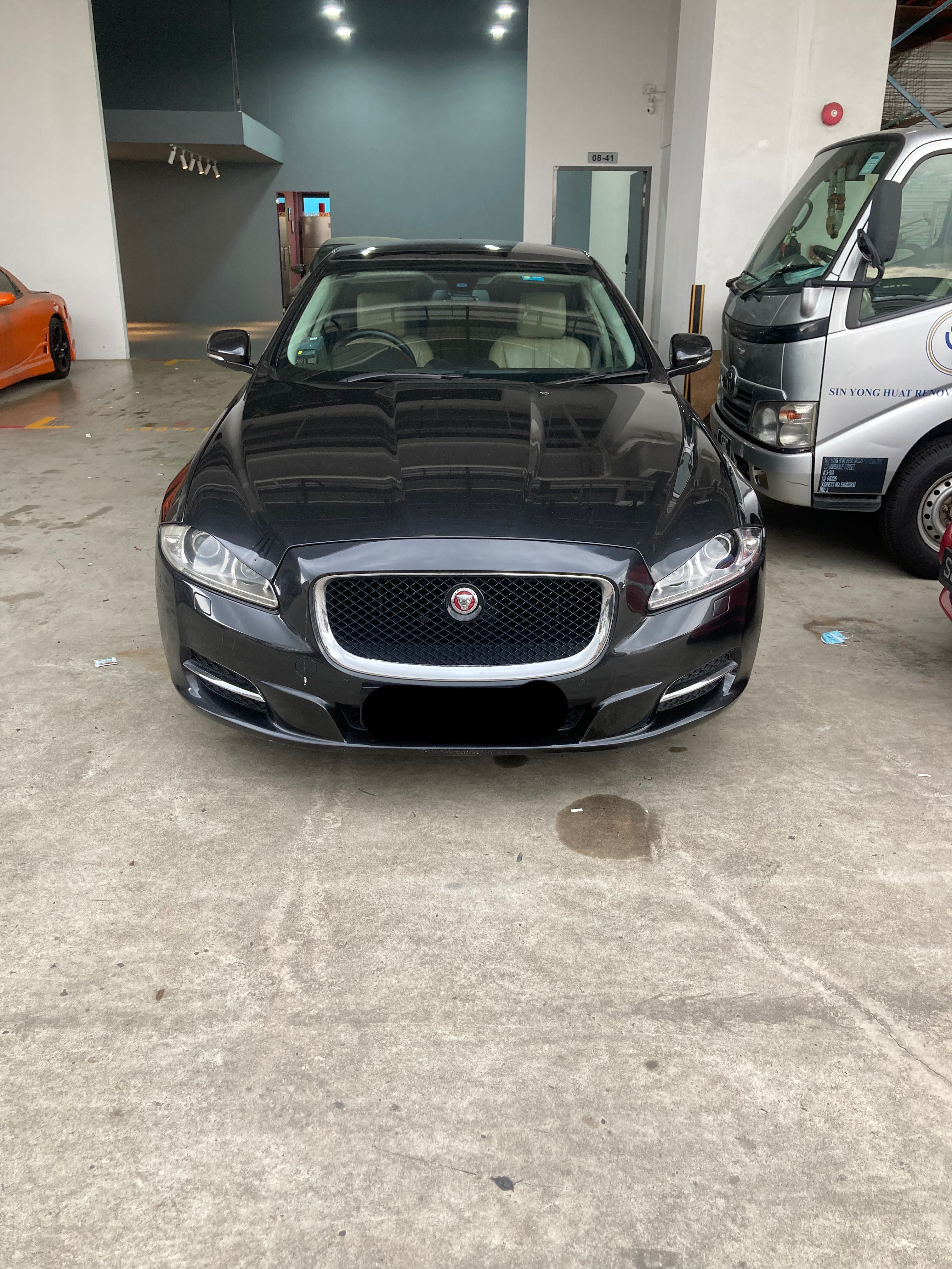 Jaguar XJ XJ3.0S Auto, Cars, Used Cars on Carousell