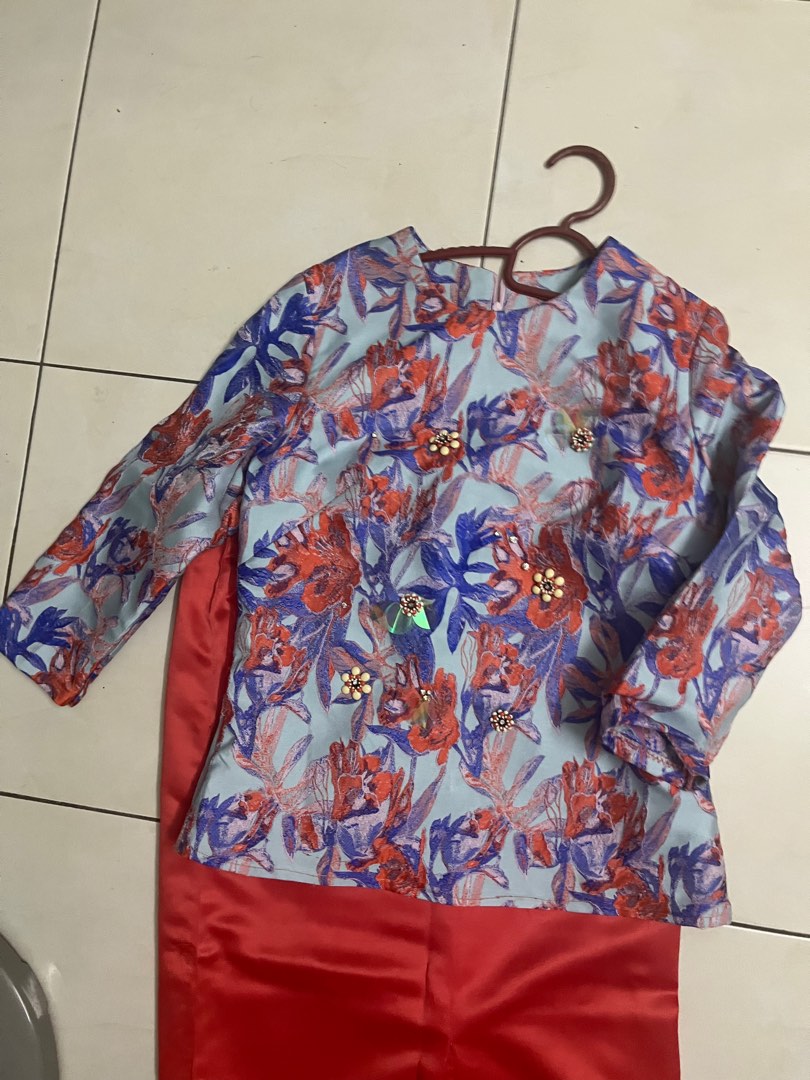 Khoon Hooi Kurung, Women's Fashion, Dresses & Sets, Traditional ...