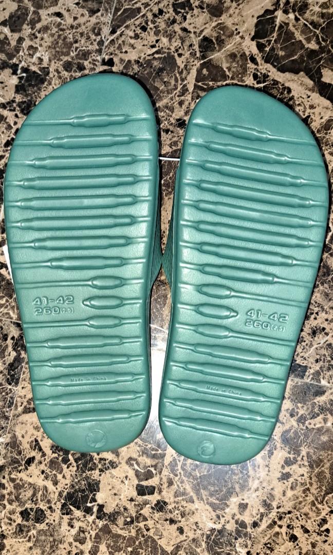 Miniso Bathroom Slippers Unisex, Men's Fashion, Footwear, Slippers ...