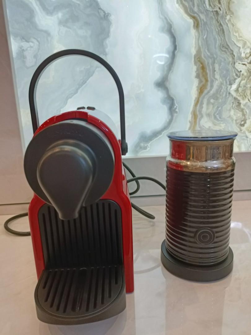 NESPRESSO INISSIA MACHINE & AEROCINNO3 (RUBY RED), TV & Home Appliances ...