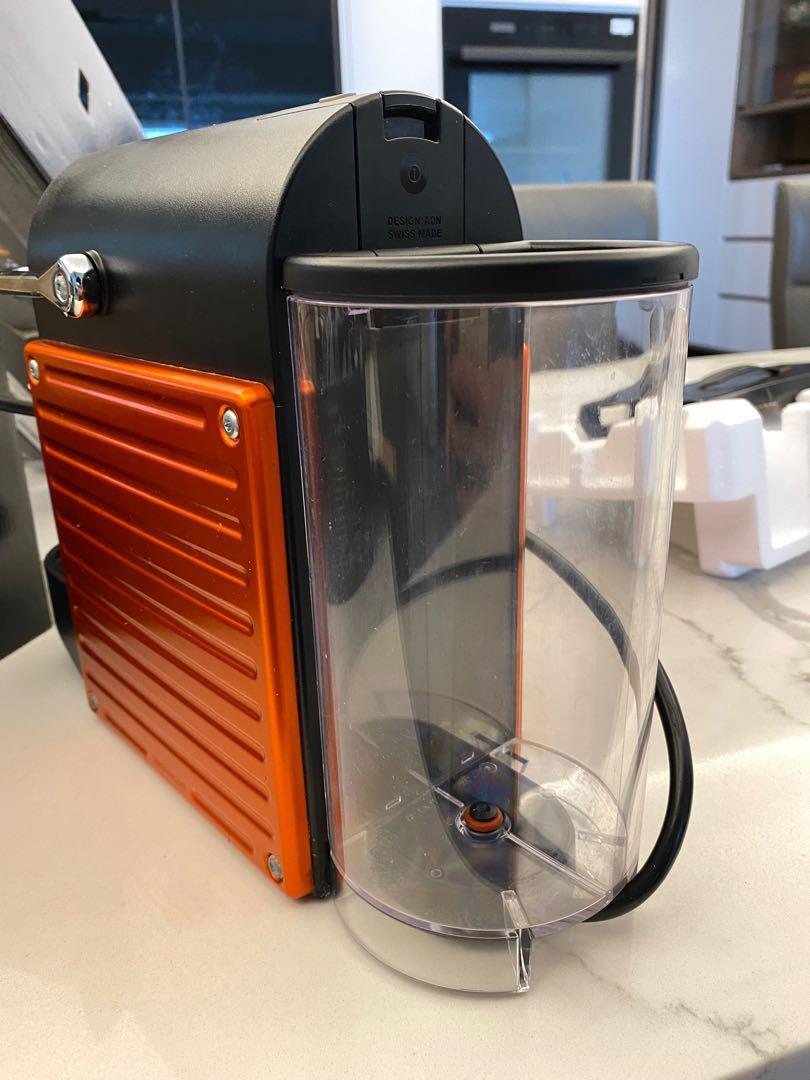 Nespresso Pixie red, TV & Home Appliances, Kitchen Appliances, Coffee ...