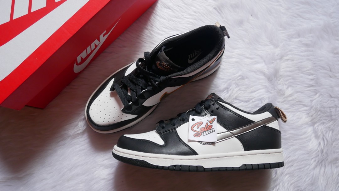 Nike Dunk Low 'Pull Tab', Women's Fashion, Footwear, Sneakers on Carousell