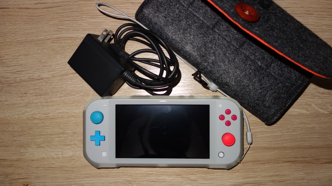 Nintendo Switch Lite (Pokemon Edition) with Spigen Case, Video Gaming ...