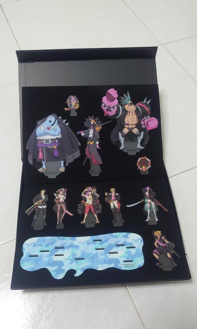 One piece standee, Hobbies & Toys, Toys & Games on Carousell