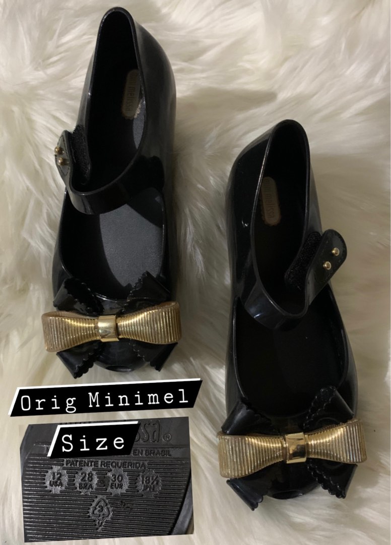 Original Mini mel, Babies & Kids, Babies & Kids Fashion on Carousell