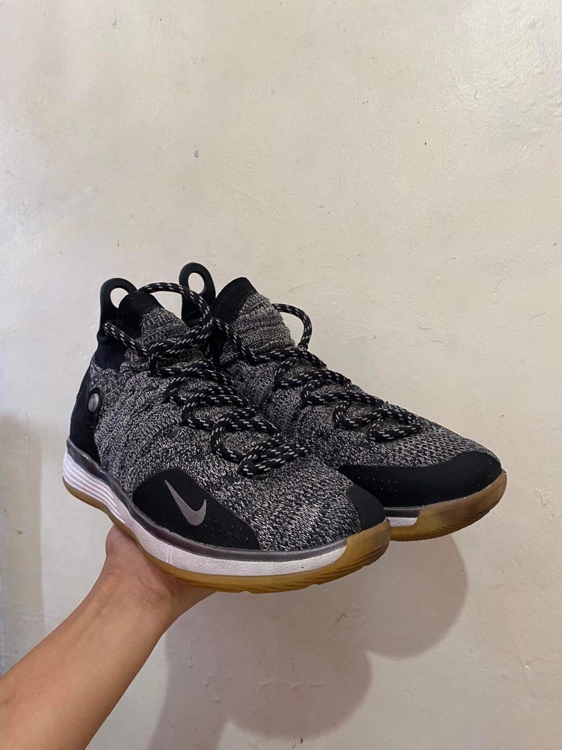 Original Nike KD Oreo, Men's Fashion, Footwear, Sneakers on Carousell