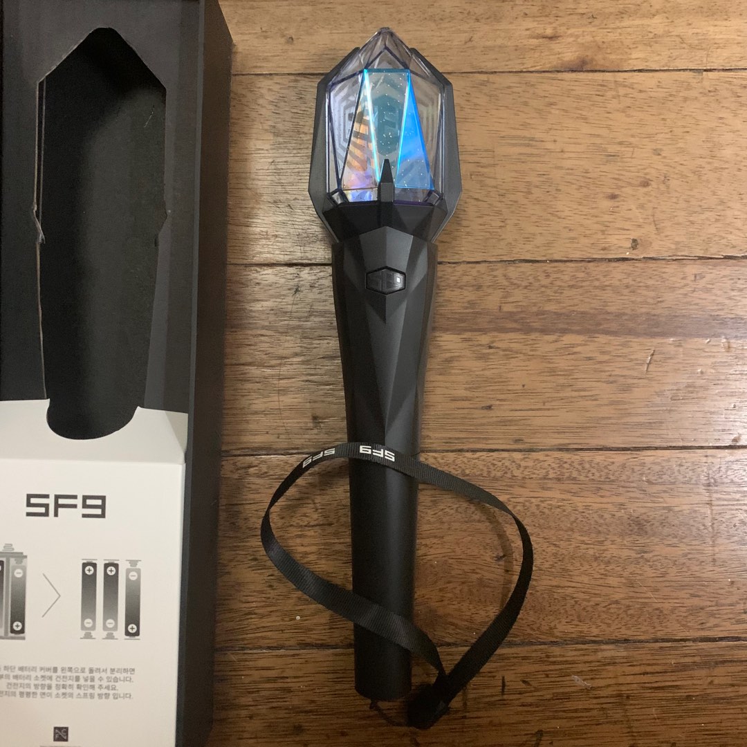 *SALE/REPRICED* SF9 Lightstick Jigubong, Hobbies & Toys, Memorabilia ...