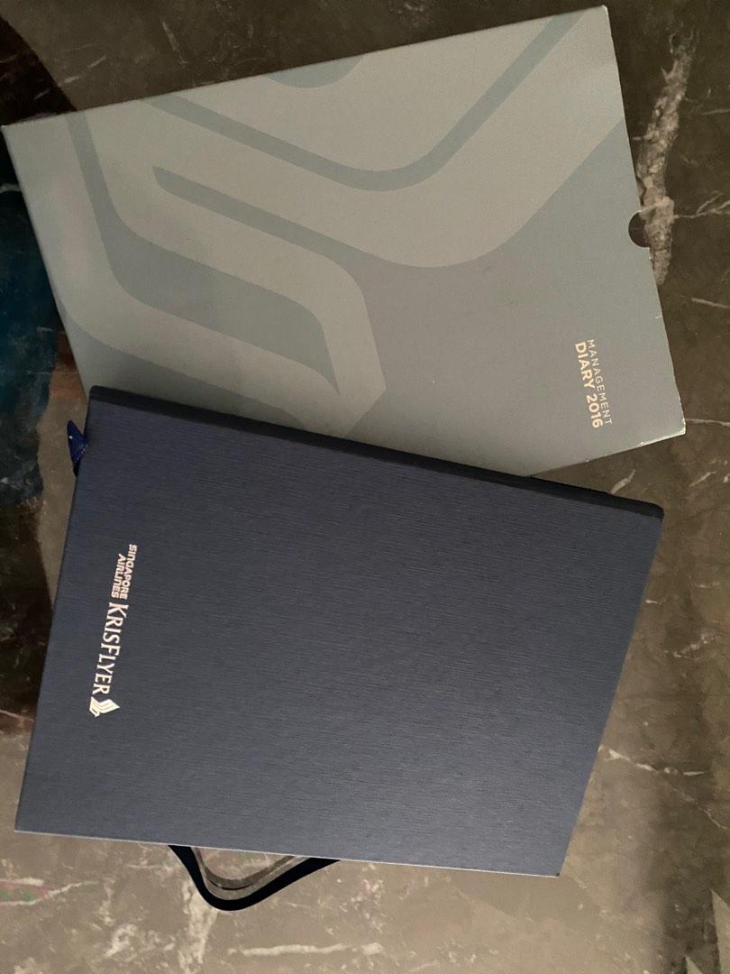 SIA Merchandise (Singapore Airlines, SQ and F1), Hobbies & Toys ...