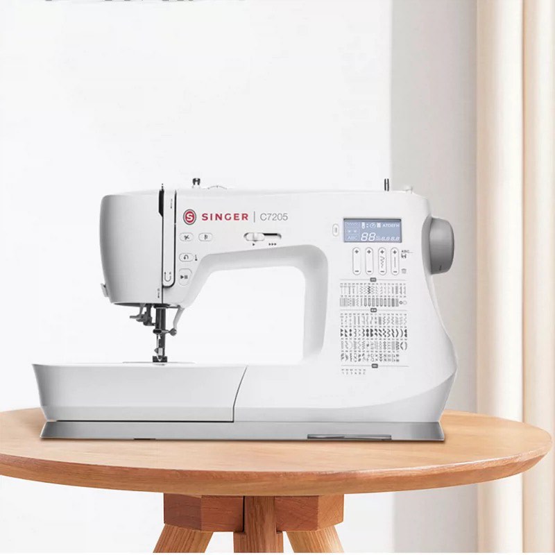 Singer C7205 Computerised 200 built-in patterns, 417 stitch application ...